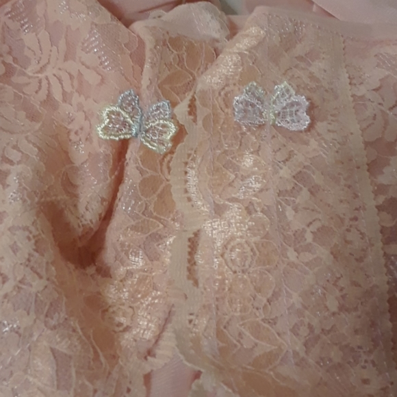 Vintage | Intimates & Sleepwear | Vintage Frilly Dressing Gown | Poshmark